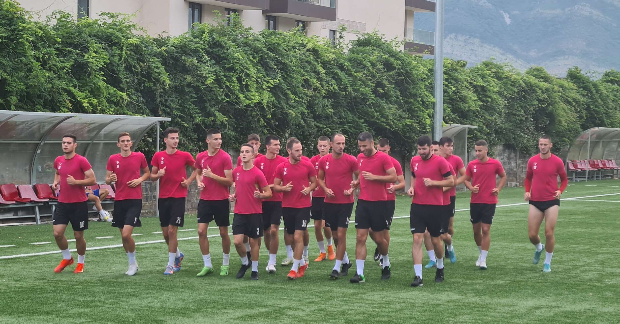 Arsenal počeo sa pripremama • CG-Fudbal